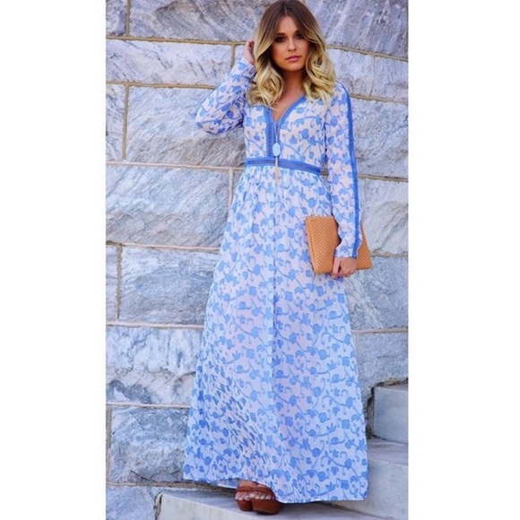 re:named | Dresses | Renamed Blue And White Floral Maxi Dresssize Sworn ...